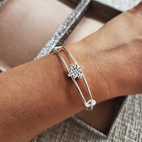 Alex and Ani | Jewelry | Alex And Ani Snowflake Bracelet | Poshmark